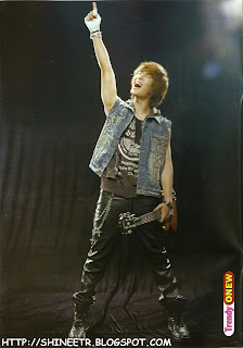 Trendy Dergisi'nde Onew Posteri ~ .::SHINee Türkiye::.