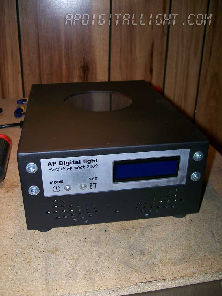 AP Digital light: DIY hard drive clock (part 12)
