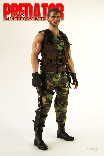 RED6: Hot Toys MMS073 Predator's Major Alan "Dutch" Schaefer