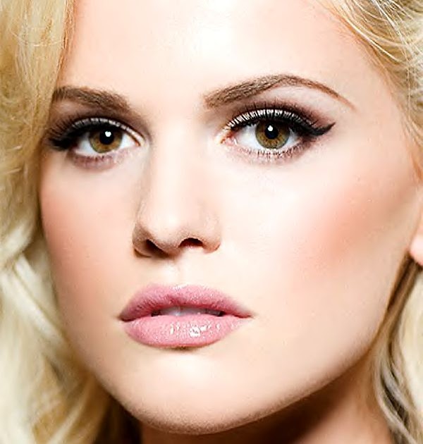 Beautytiptoday.com: Two Faced Flawless Face Fall Collection