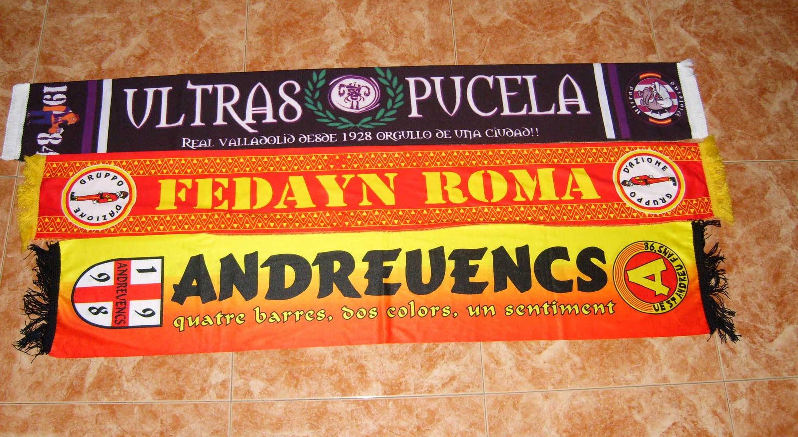 LAS BUFANDAS DEL HEAVY: BUFANDAS EN RASO (Ultras Violeta, Fedayn Roma ...
