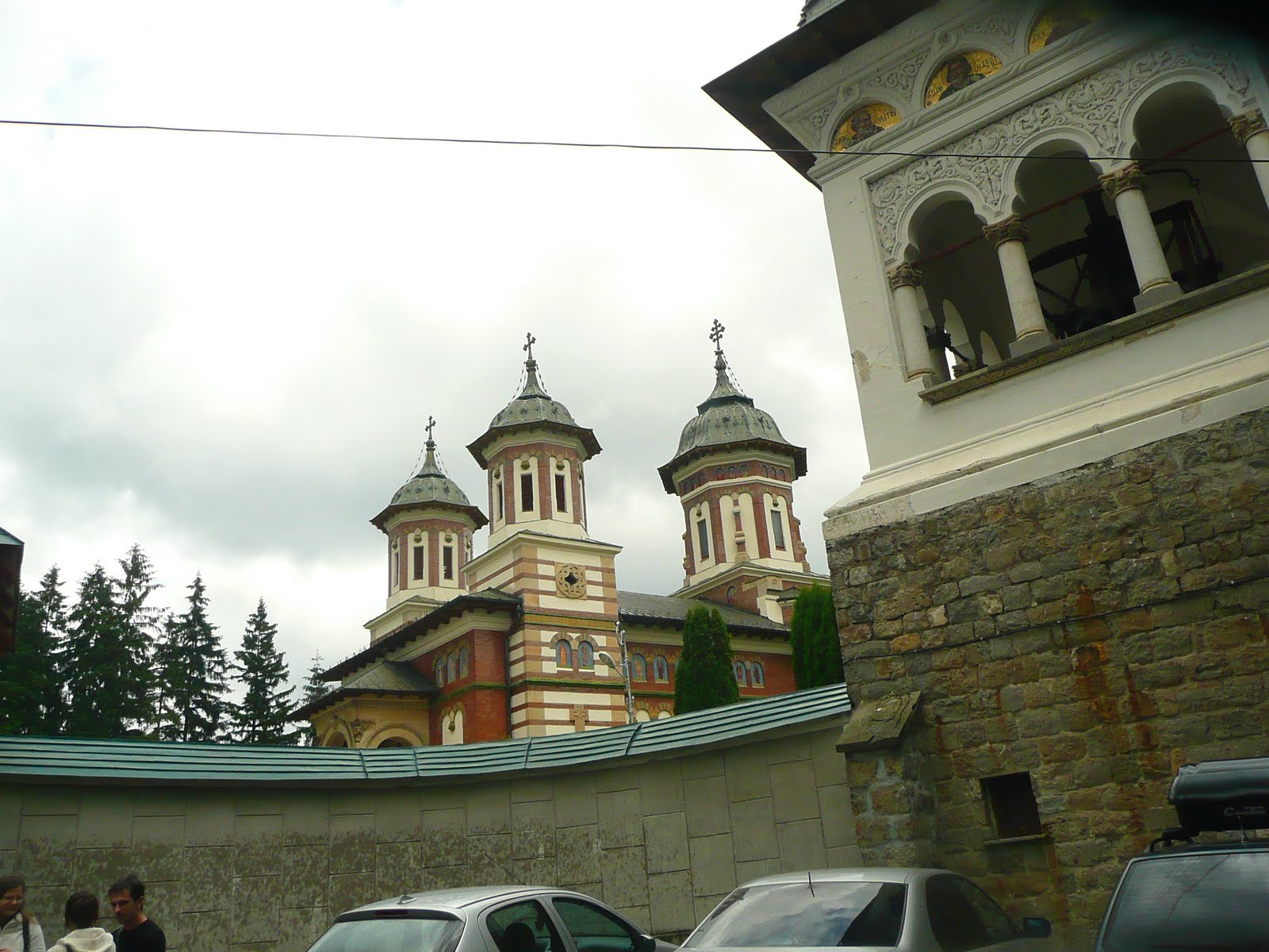 Viajar y contar Blog de viajes de Concha Pelayo: Castillo de Peles en ...