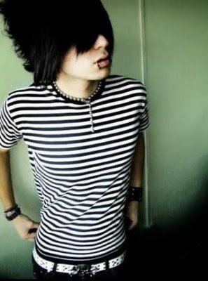 JUST FOR GIRLS: EMOS