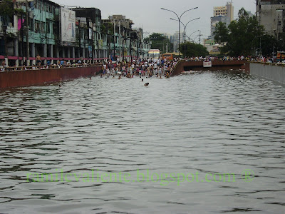 ramilcvaliente.blogspot.com: Typhoon Ondoy Aftermath in the Heart of Manila