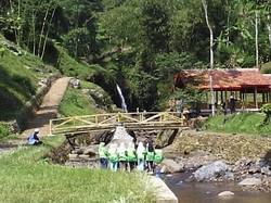 Amazing Tourist Attractions: Capolaga Adventure Camp