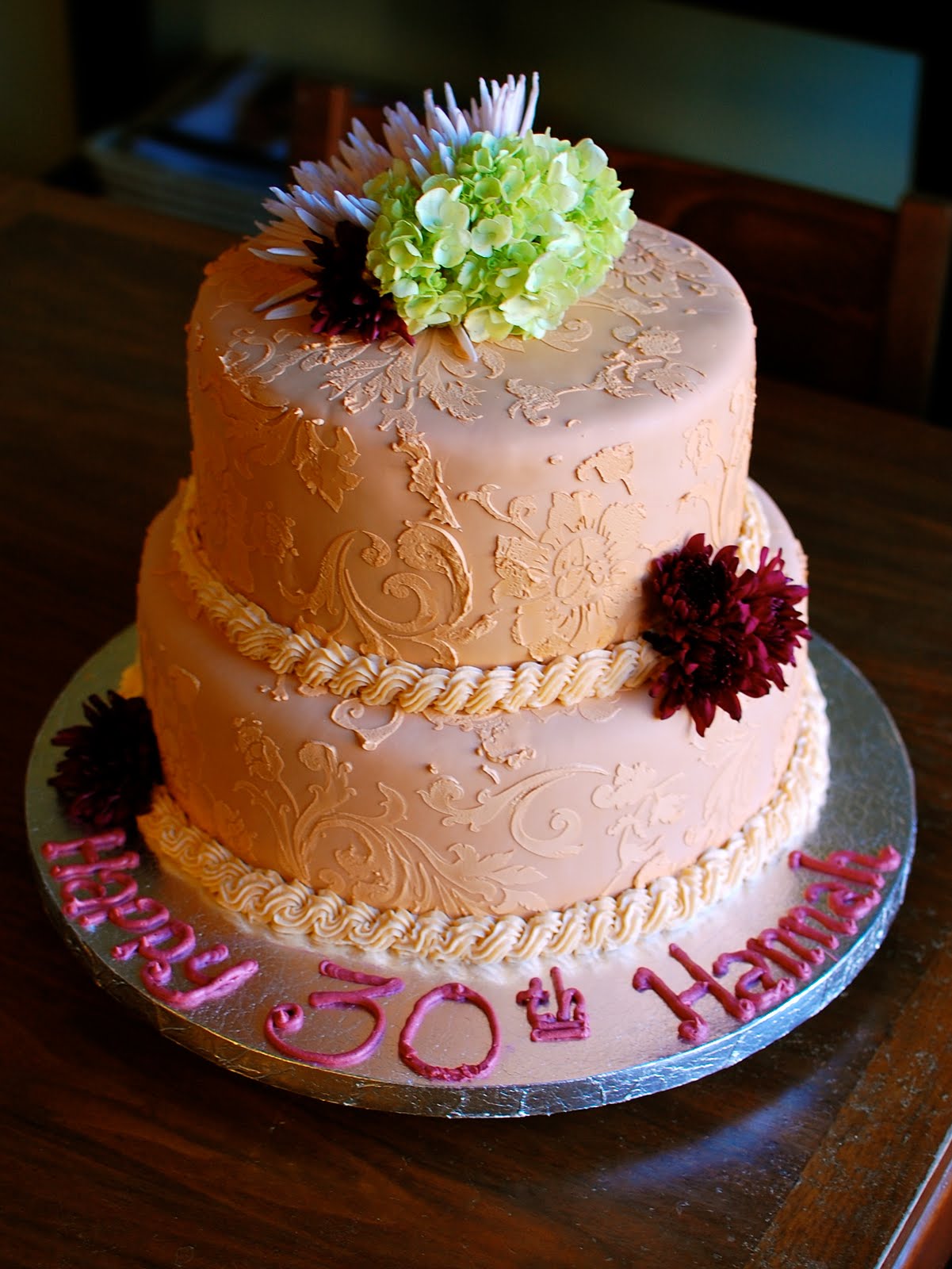 SugarSong Custom Cakes: Whoa... It's a Happy Birthday for Hannah