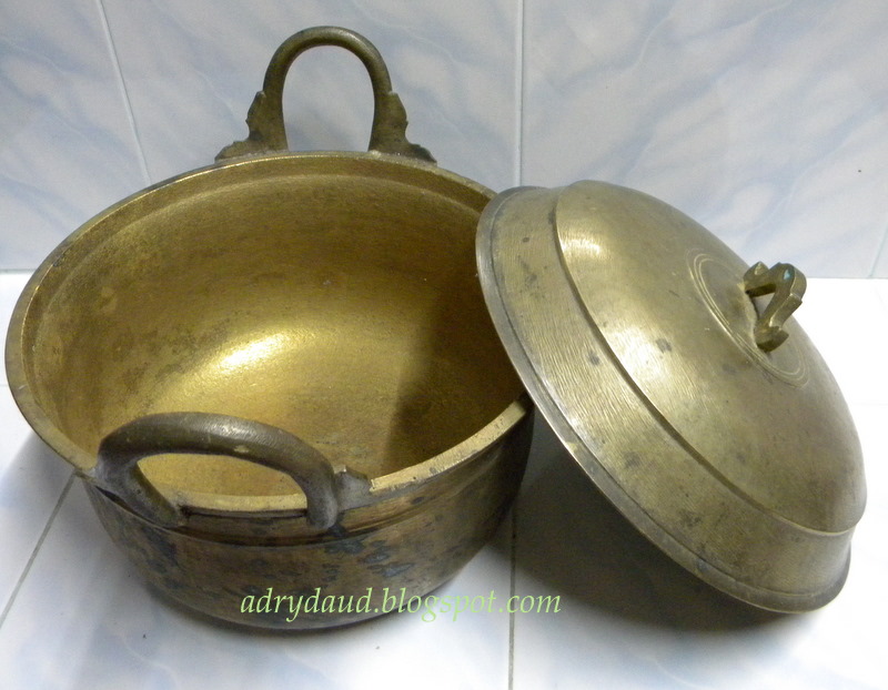 Dedaun Alam: Belanga Tembaga