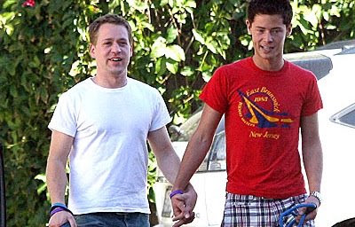 Yes I'm Gay | Gay Celebs: T.R. Knight