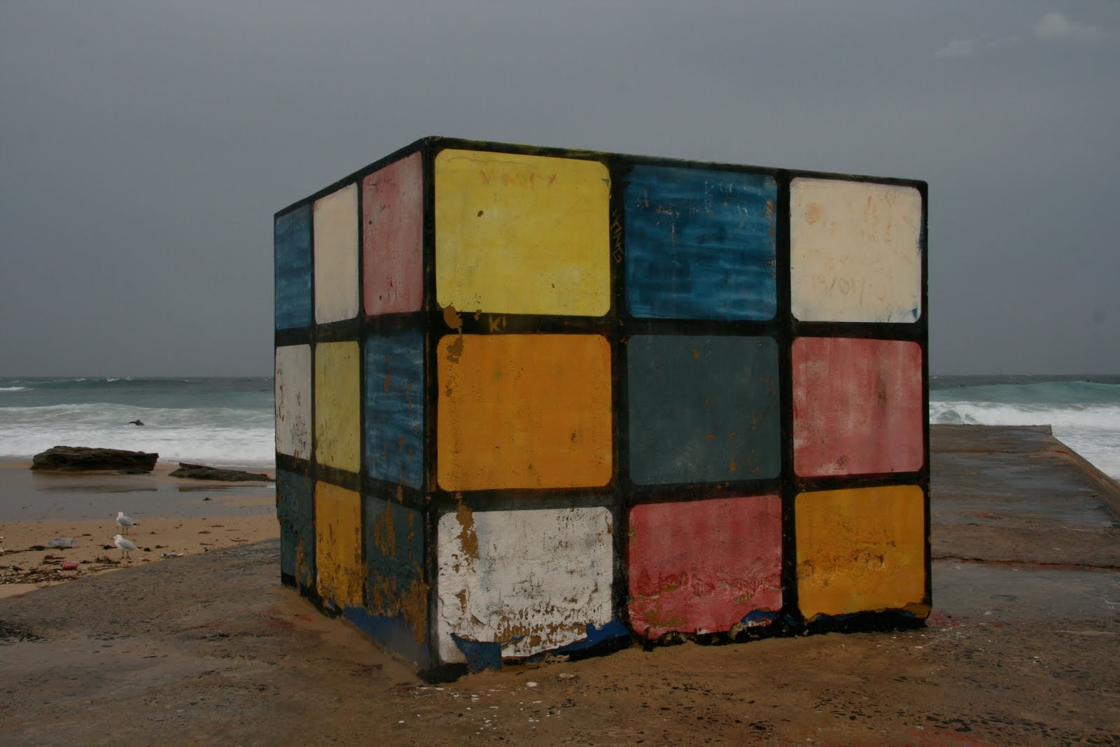 30 Days has September: DAY 4: THE GIANT RUBIX CUBE BY THE BEACH