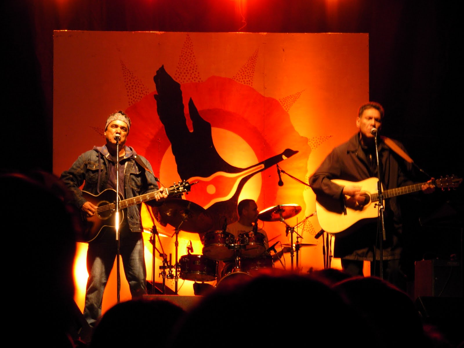 Mon Aventure Septilienne...: Festival Innu Nikamu!