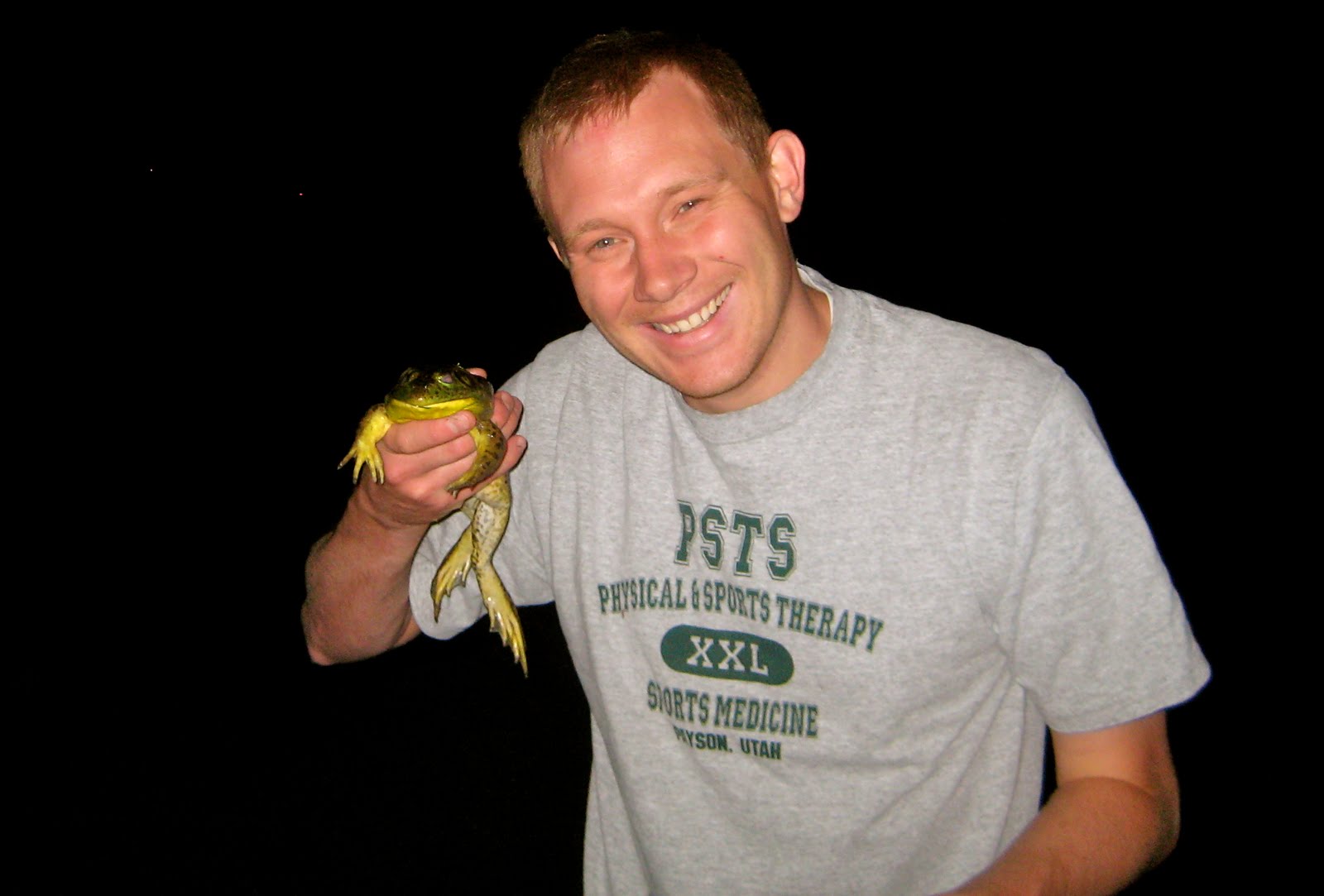 Life of Tracy: Catching Frogs