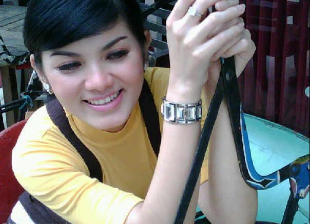 Indonesian Presenter | Foto Selebritis