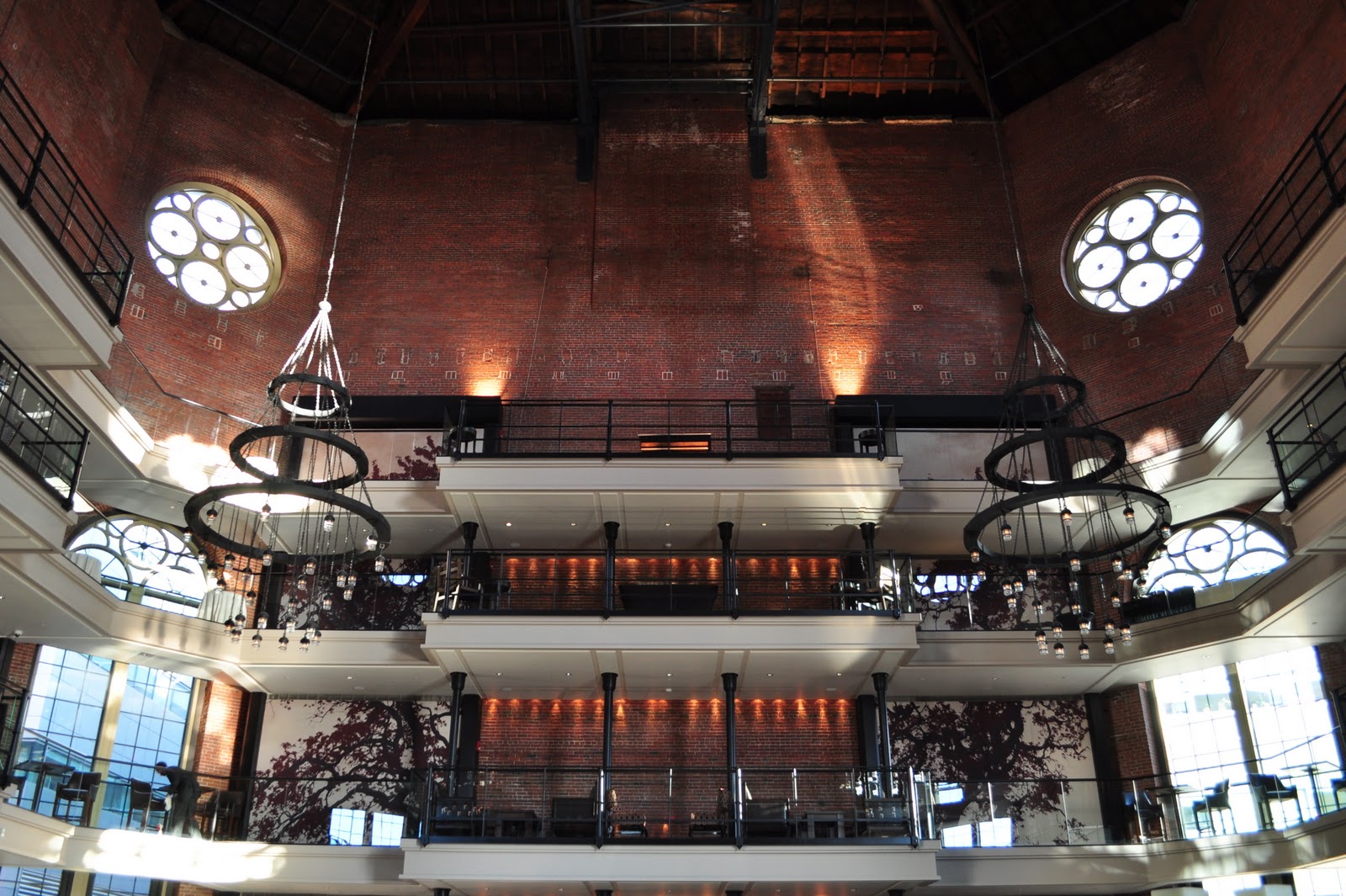 Creepy-chusetts, Strange-chusetts: Charles Street Jail, Boston