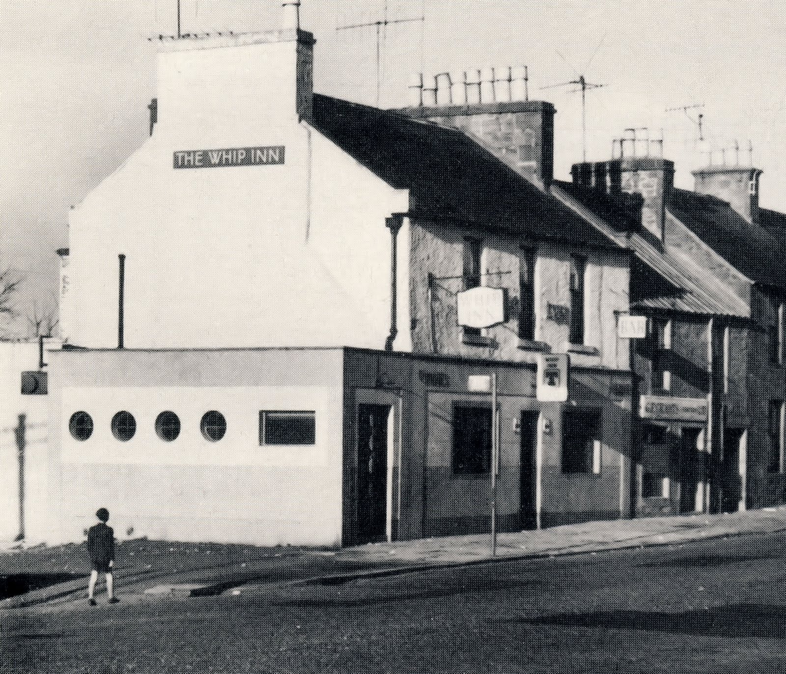 RETRO DUNDEE: THE WHIP INN IN THE 60'S