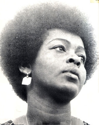 Festín Victoriano De Rarezas Sórdidas Complejas.: Phyllis Dillon