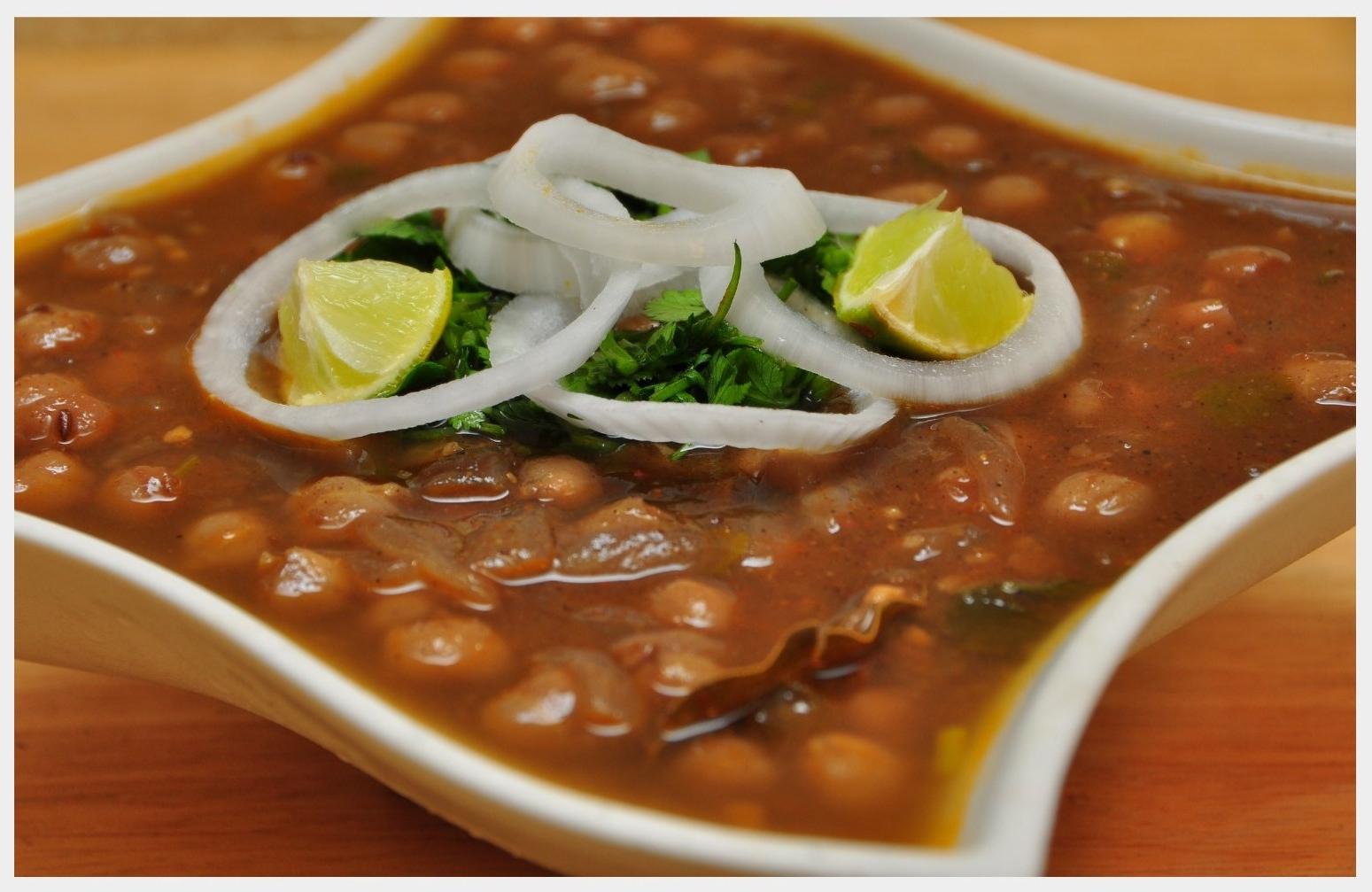Authentic Flavors: White ChickPeas curry (Punjabi Chole)