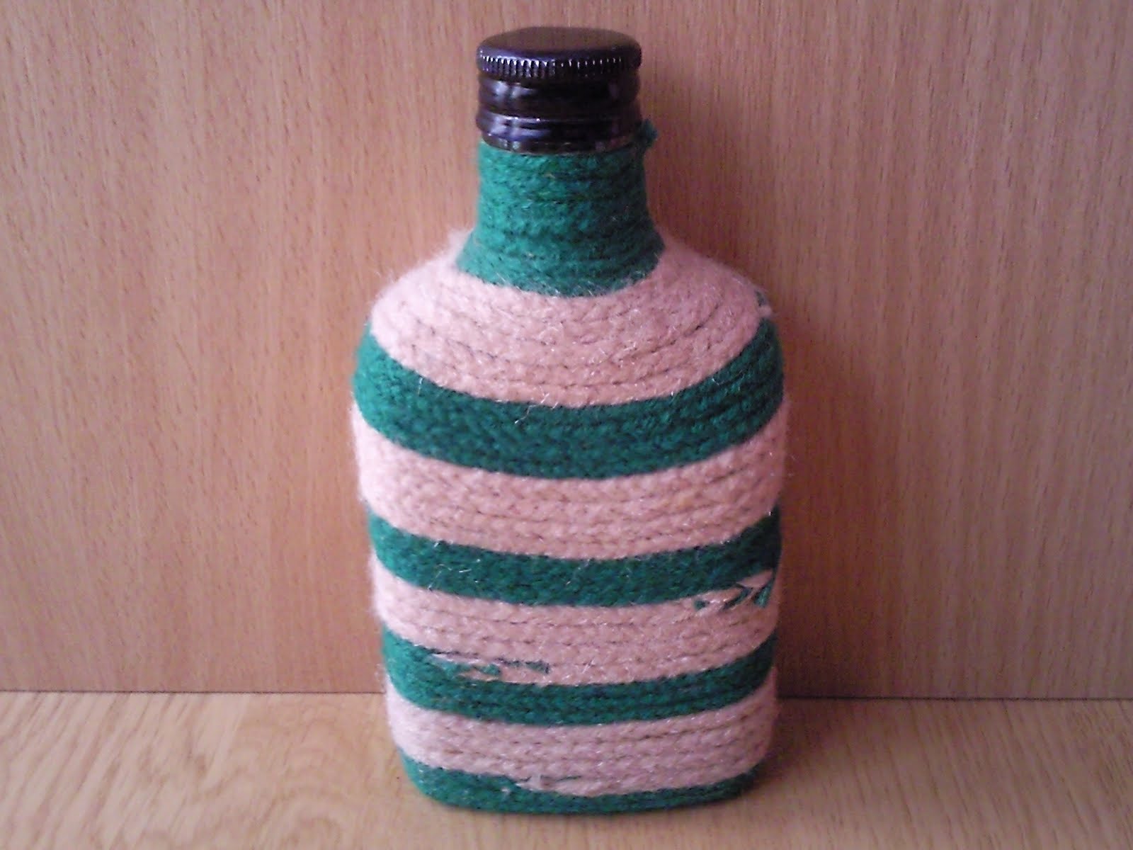 Vanzari si schimburi: Handmade: picturi pe sticla, sticle decorate