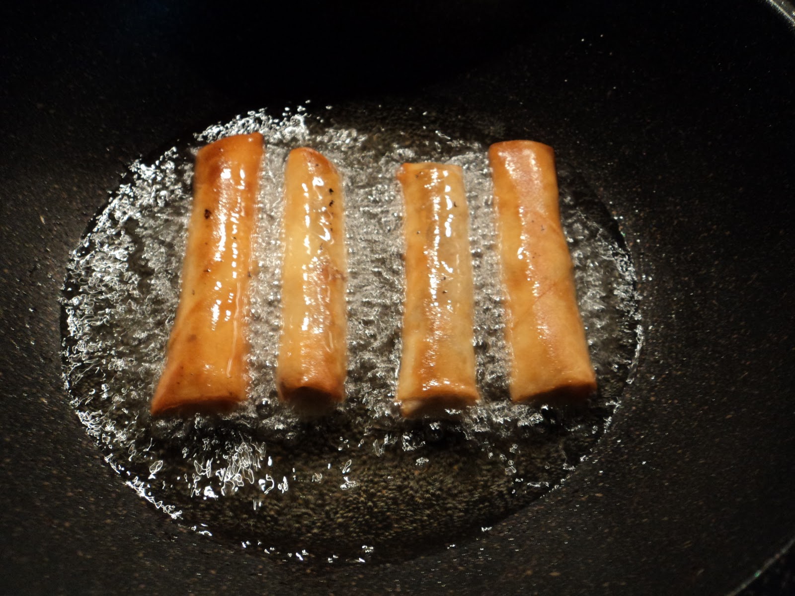 For the love of my family, food, and travel: Lumpia Recipe