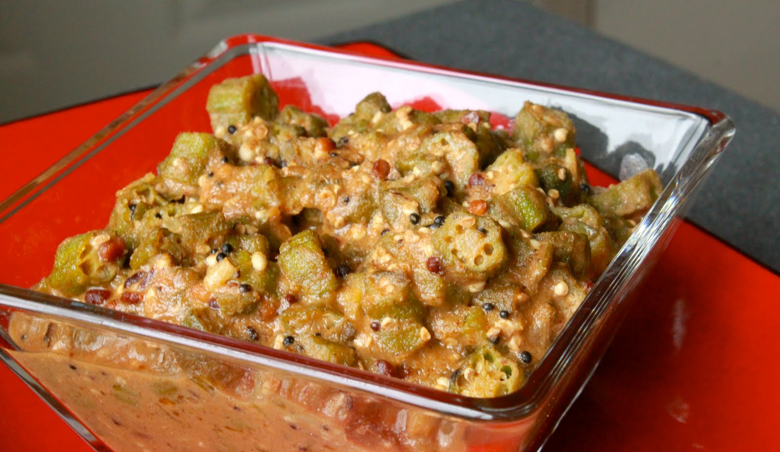 Kalyani's Cooking Recipes: Ladies Finger Curry (வெண்டைக்காய் புளி கூட்டு)