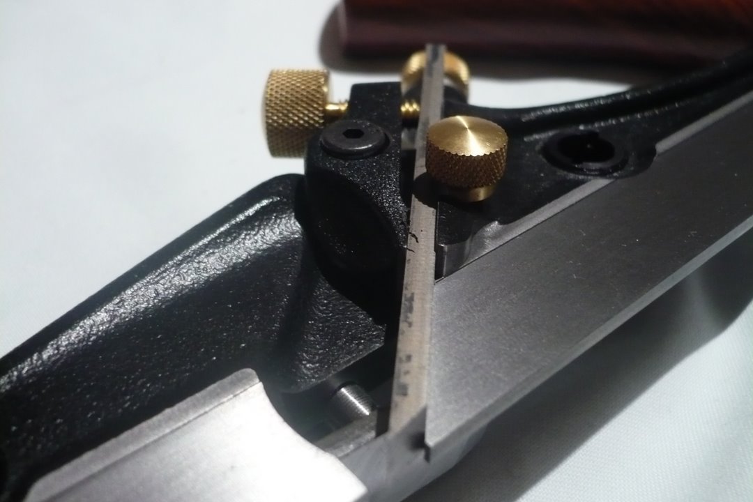 ~ the love of wood ~: Tool Review: Veritas Small Plow Plane