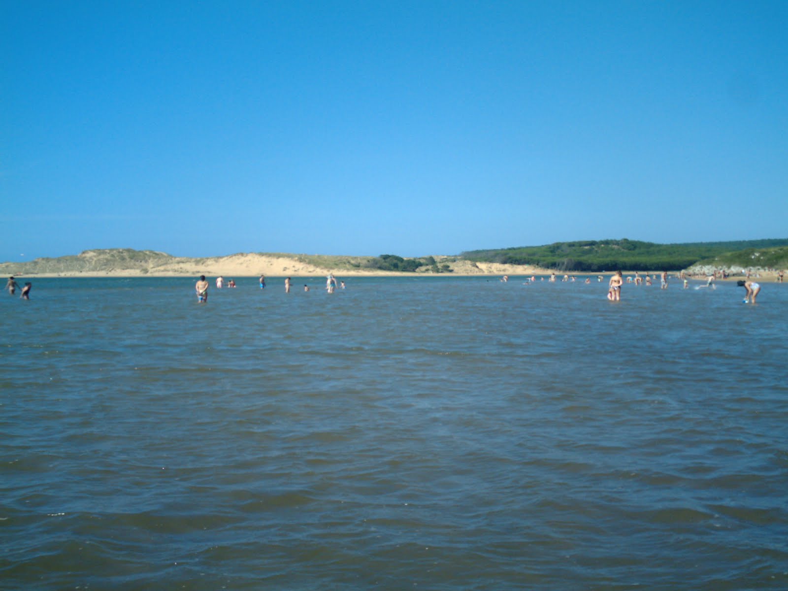 playas y paseos por la costa: PLAYA DE MOGRO