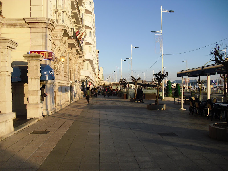 la ciudad habla: CALLE CASTELAR DESDE PUERTOCHICO