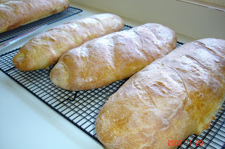 Cara's Creature Comforts: French Bread...just like Panera!