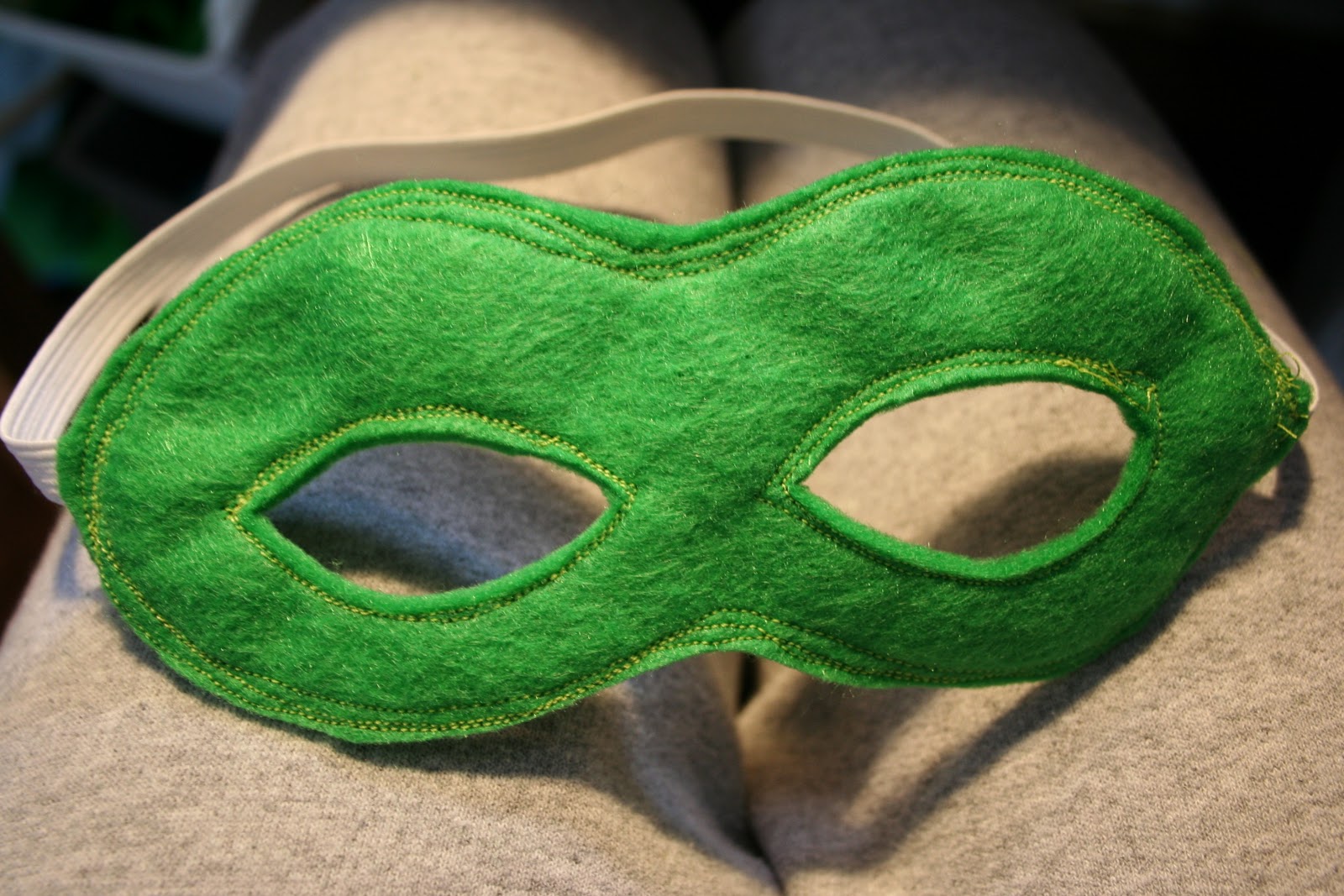 Craft ideas, craft solutions, halloween craft, joe dirt costume, craft ...