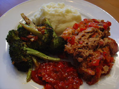 A Taste of Home Cooking: Meatloaf, Potatoes and Broccoli