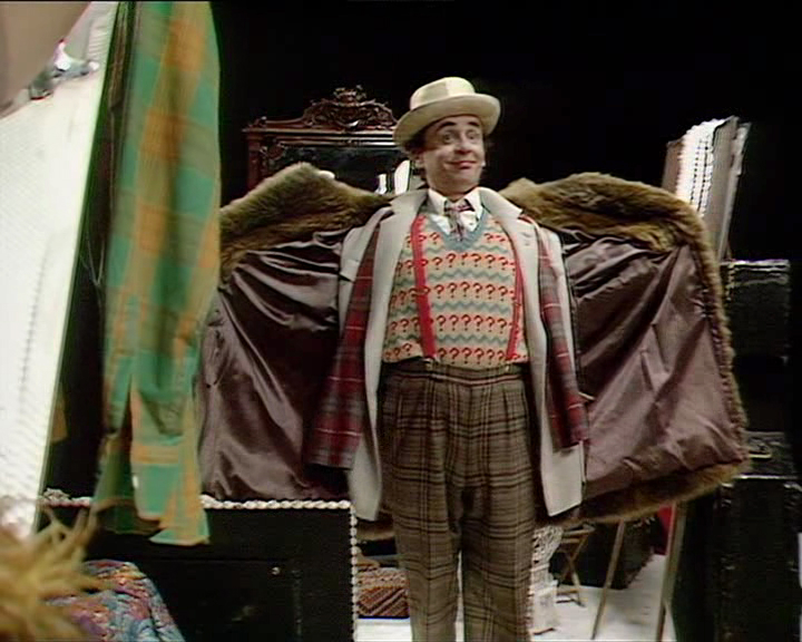 Making My 7th Doctor Costume: Seventh Doctor costume transition