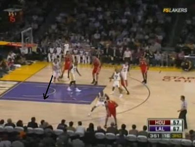 X’s & O’s of Basketball: Lakers Strong-side Overload Defense Key to 5-0 ...