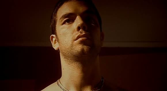 Male Celeb Screencaps: Aaron McCusker in Season 4 of Shameless (UK)