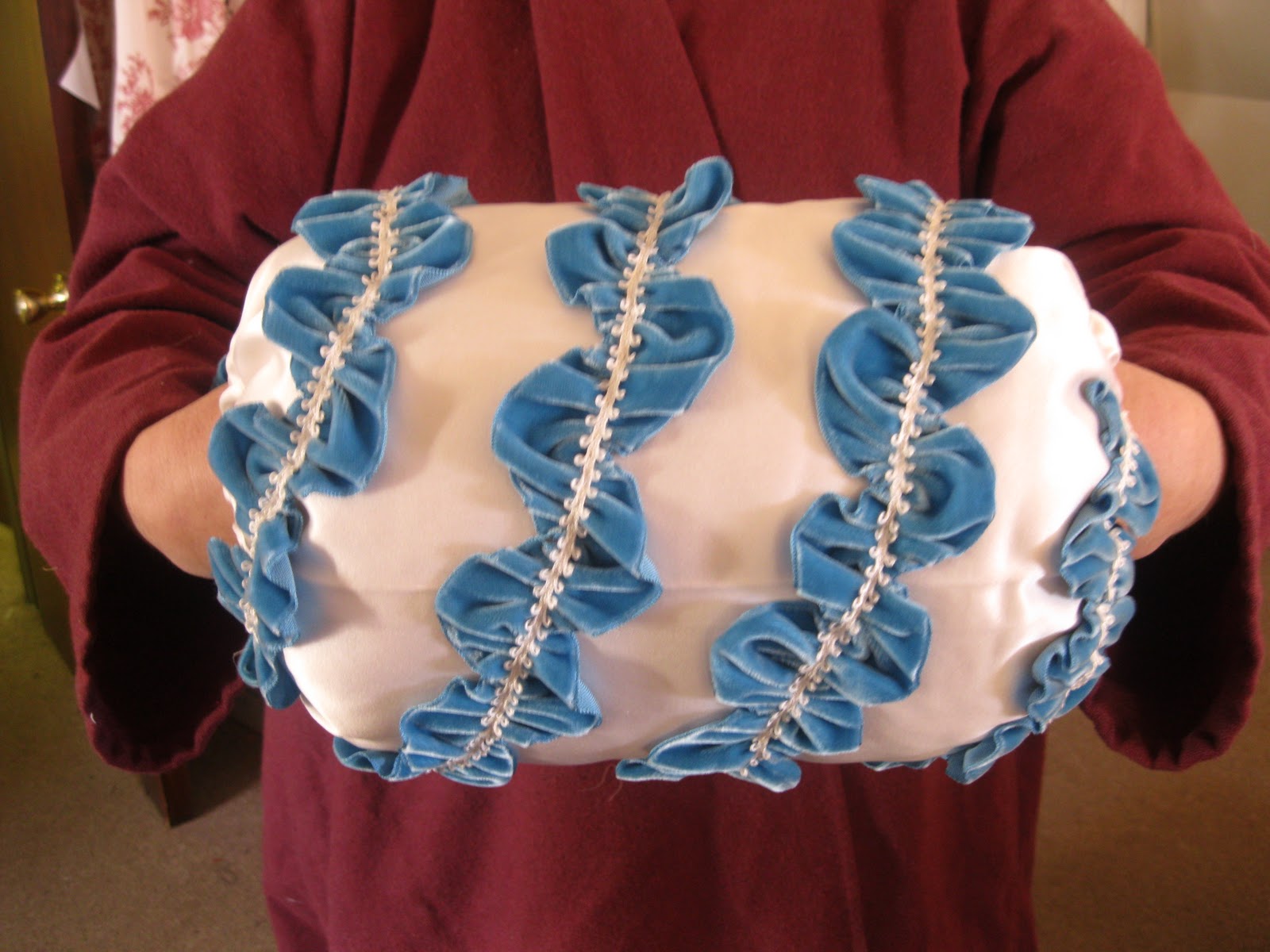 Two Nerdy History Girls: More Marvelous Muffs