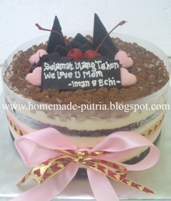 Home Made Cake and Cookies ::Online Cake Shop Jogjakarta::: July 2010 ...
