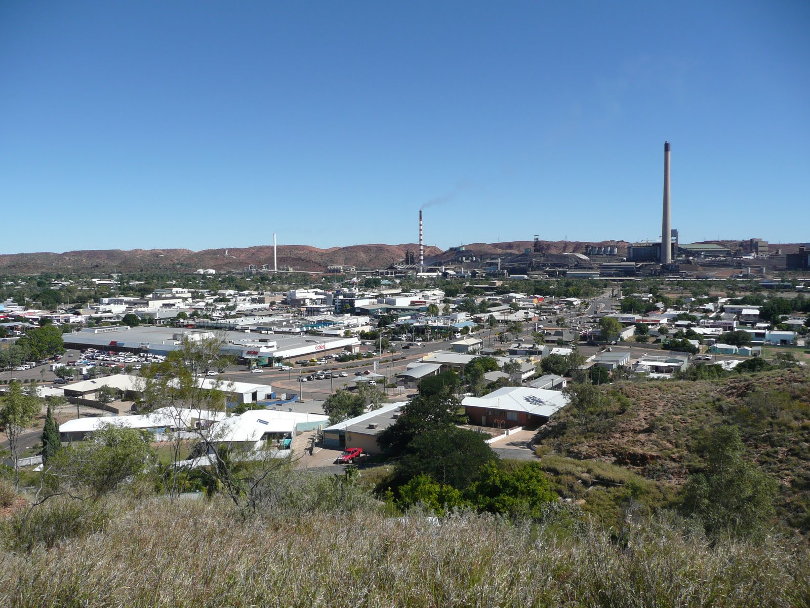 Jean and Ade's Vagabond Tour: Mt Isa to the Border and Beyond