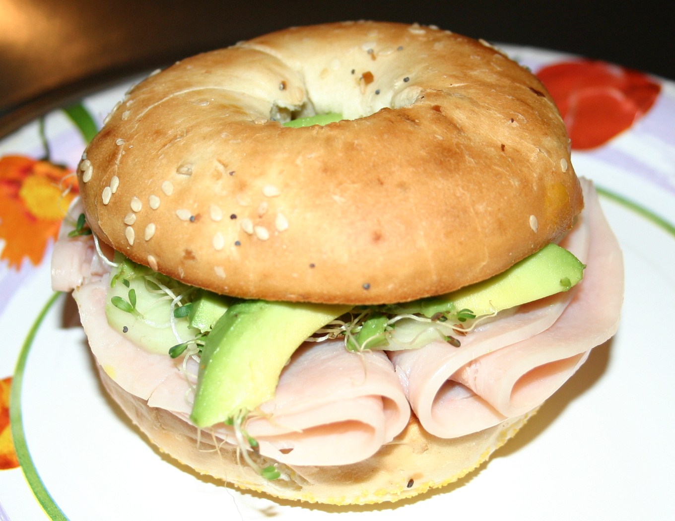 Heymish Cooking: Garden Bagel Sandwich