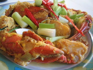 m-thaifood: Poo Pad Pong Karee (ปูผัดผงกะหรี่ - Curried Crab Claws)
