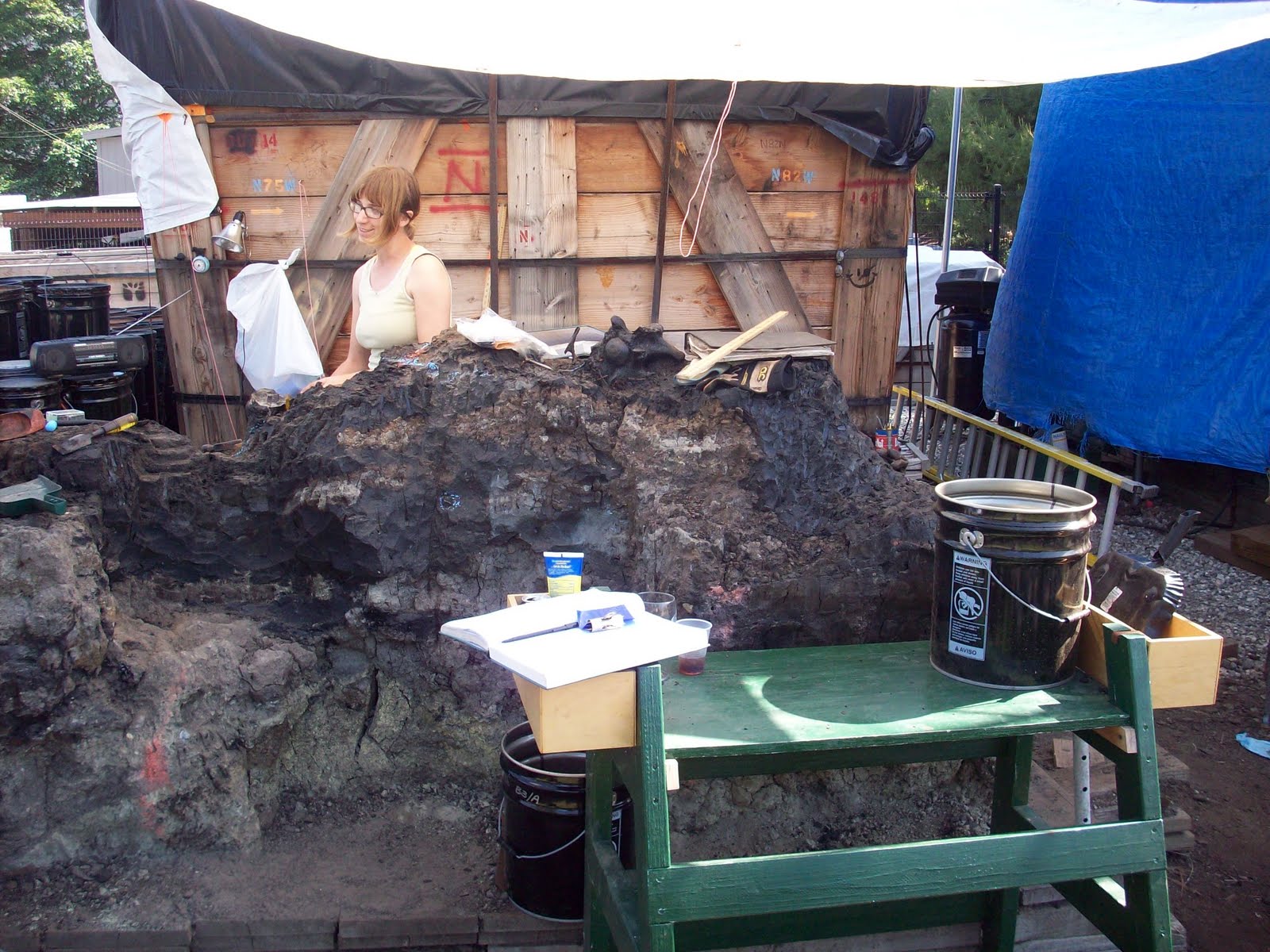 BUMMER-FREE ZONE: LA BREA MEANS TAR IN SPANISH