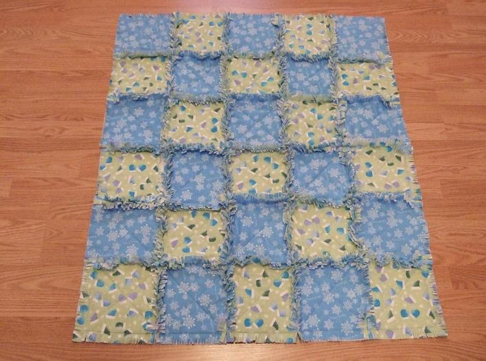 Tamarack Shack: Accuquilt Go - Rag Square Die