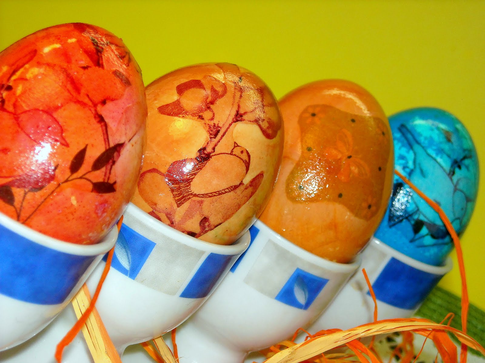 Auringon keittiö: Sreken Veligden!!/Hauskaa Pääsiäistä!:)