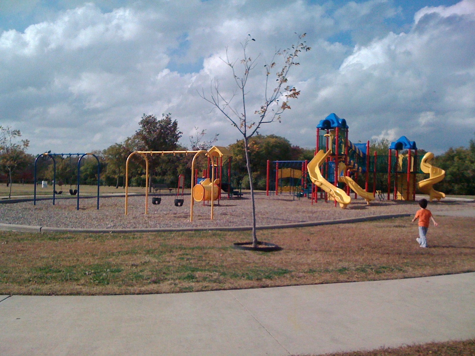 DFW Parks & Playgrounds: Red Bird Park