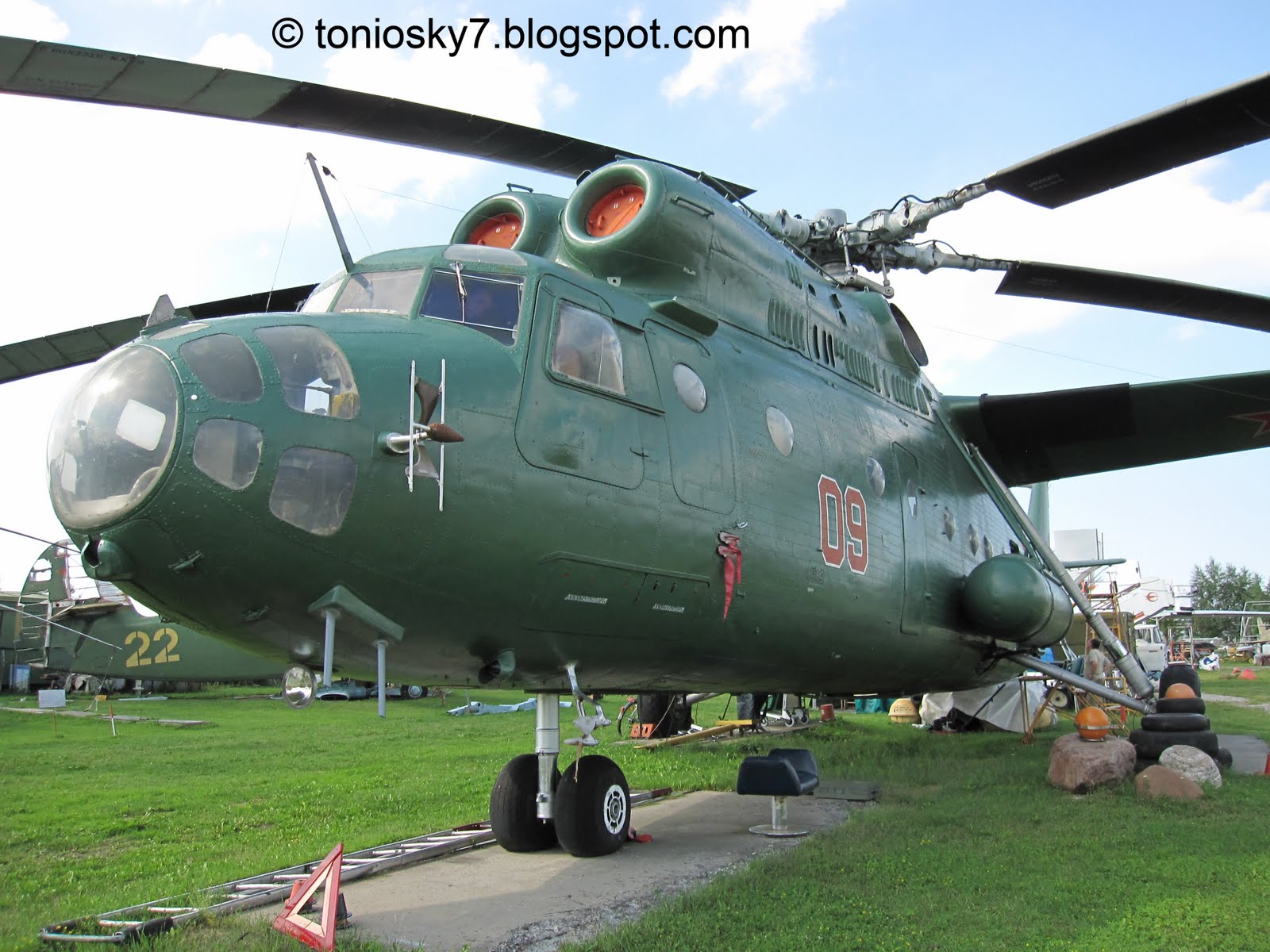 Mil Mi-6 Hook cockpit (Aviation museum of Riga, Latvia)