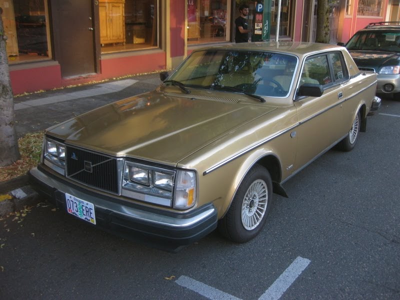 OLD PARKED CARS.: 1980 Volvo Bertone 262 C.