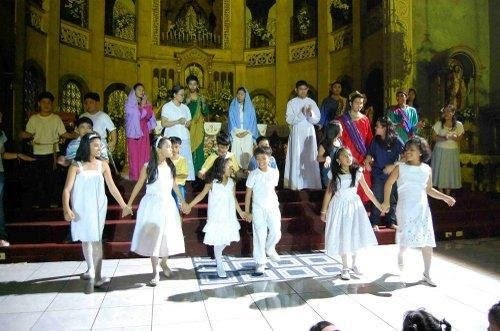 PANUNULUYAN: TRADITIONALLY KEEPING CHRISTMAS ALIVE – SPOTLIGHT THEATRE