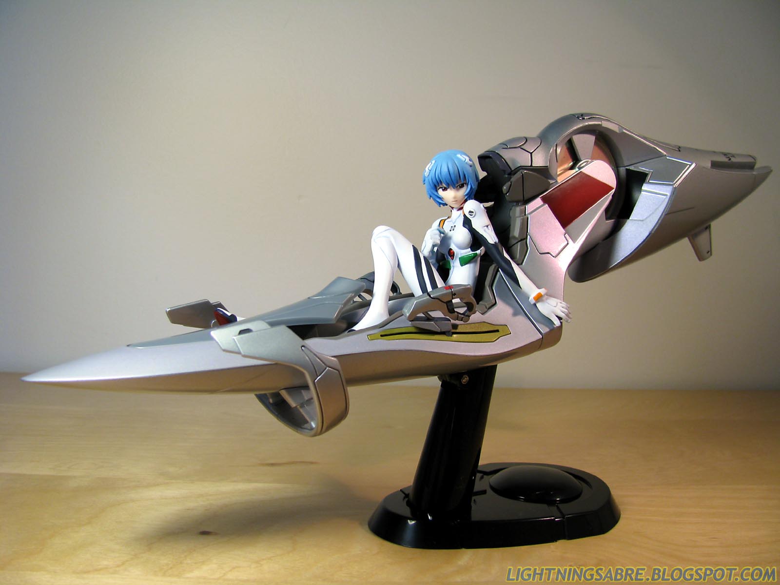 Within a Flash of Lightning: Birthday of Ayanami: New Rei Figures