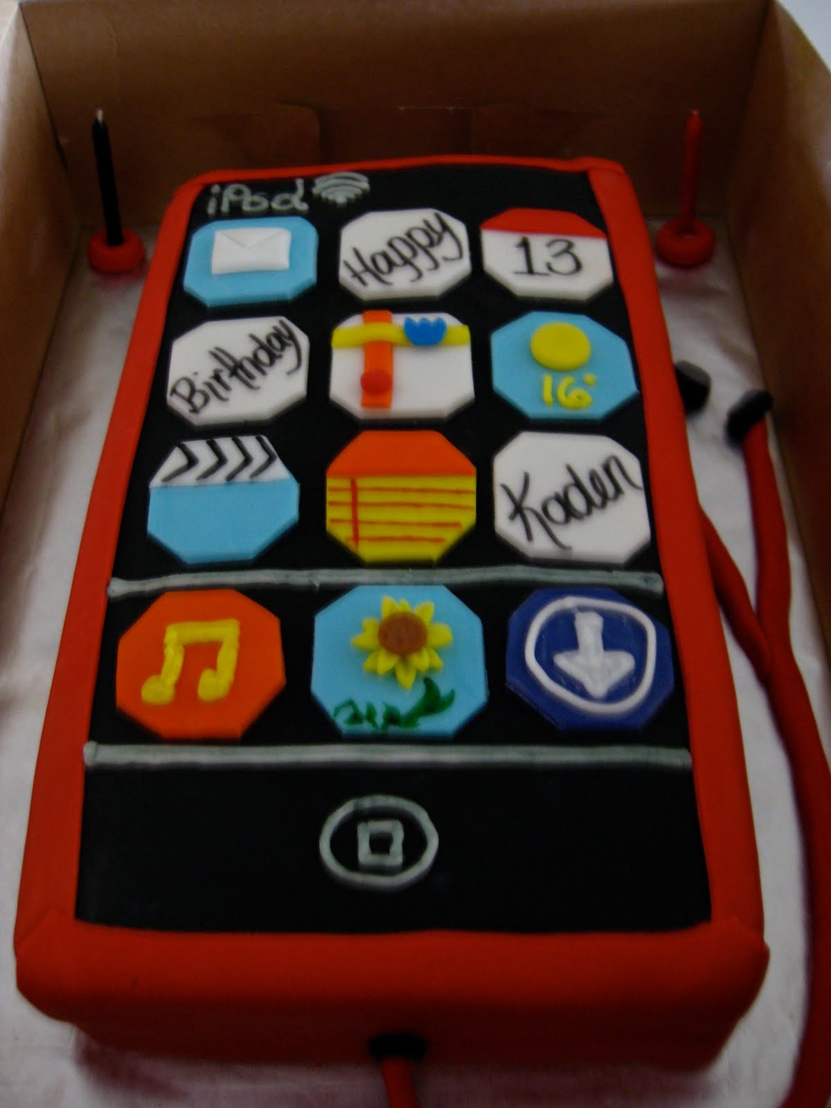 ROXIECAKES Vancouver: iPod Touch Cake