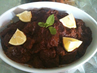 Yasmeen's Kitchenomics: Bombay Beef Curry