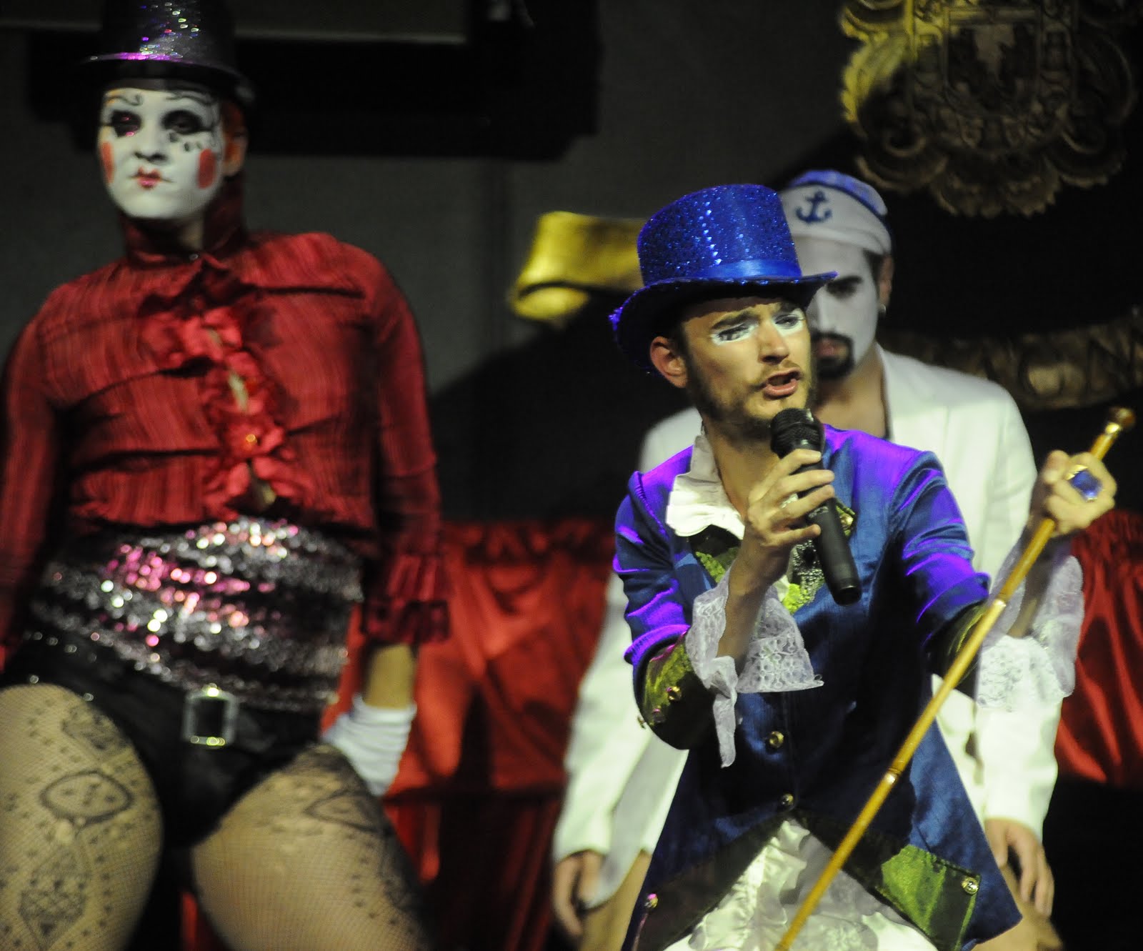 el rincón de adrián rincón: photos