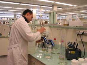 MATERIAL DE LABORATORIO: LABORATORIO DE QUIMICA