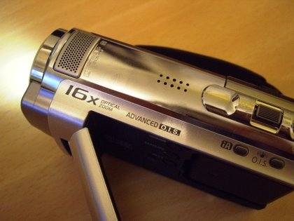 Panasonic HDC-TM10 review | Gadgets INN'